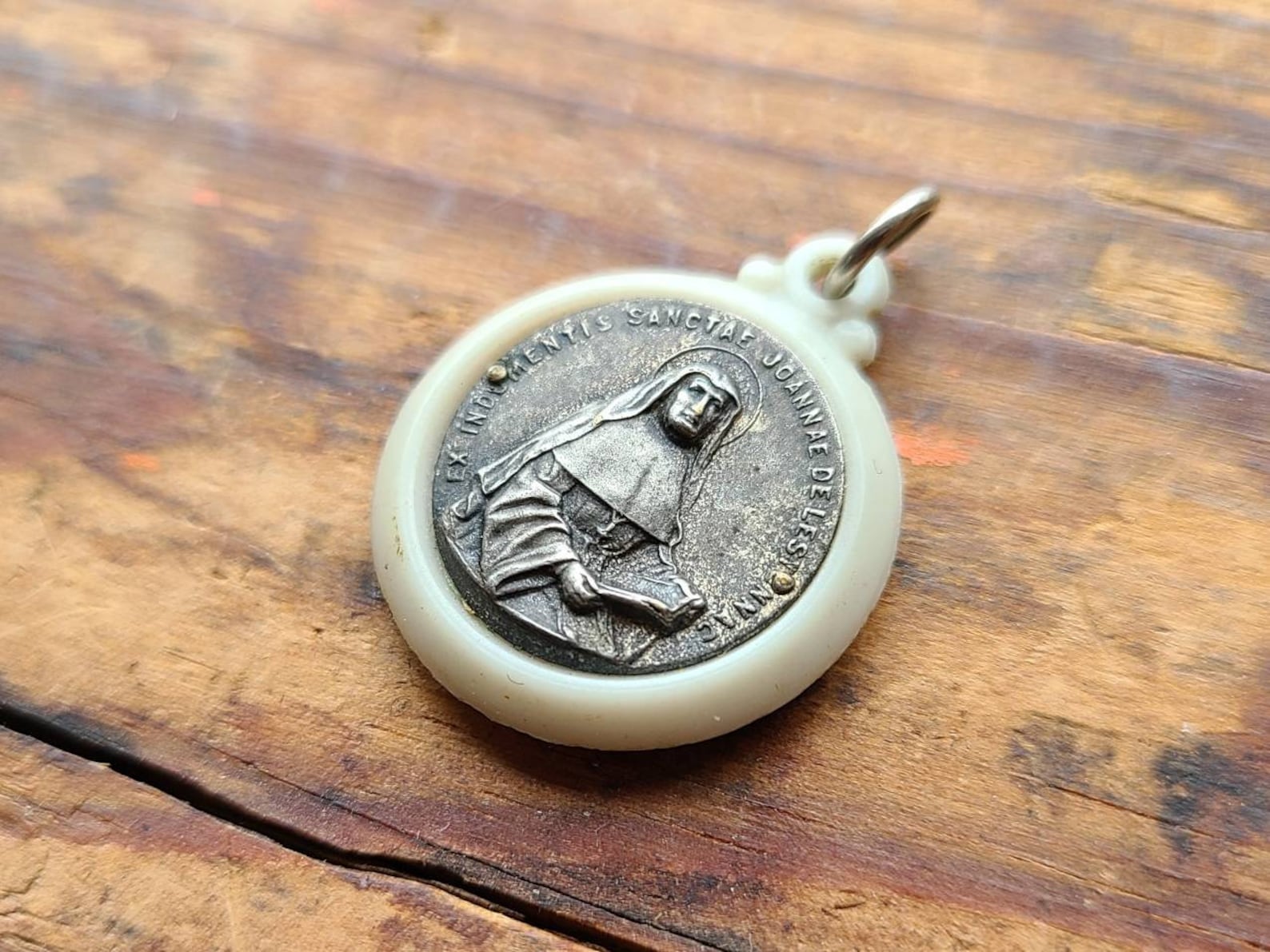 Vintage 2nd Class Relic Catholic Reliquary Ex Indumentis From the ...