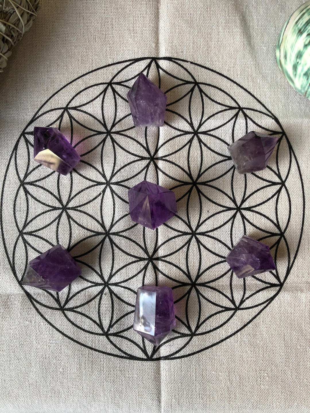 Powerful Crystal Grid Flower of Life With 7 Pieces of High Quality Dark ...