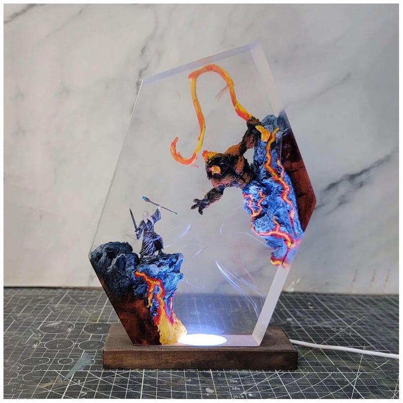 L.OTR Lord of Rings Gandalf Grey Wizard Balrog Epoxy Resin Lamp, Night ...