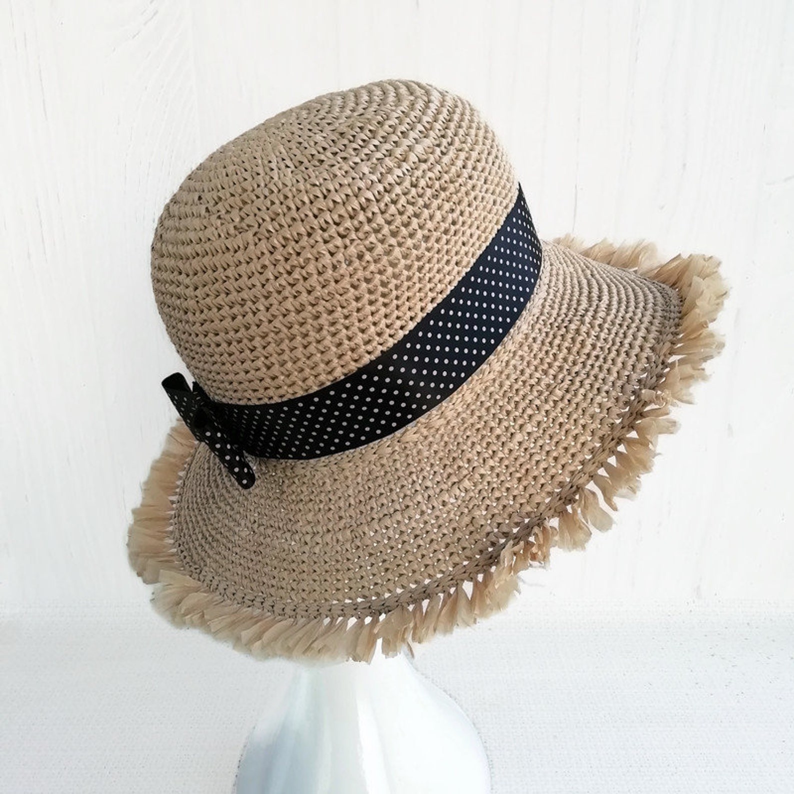 Straw hat with fringe Summer knit of raffia hats womens Straw | Etsy