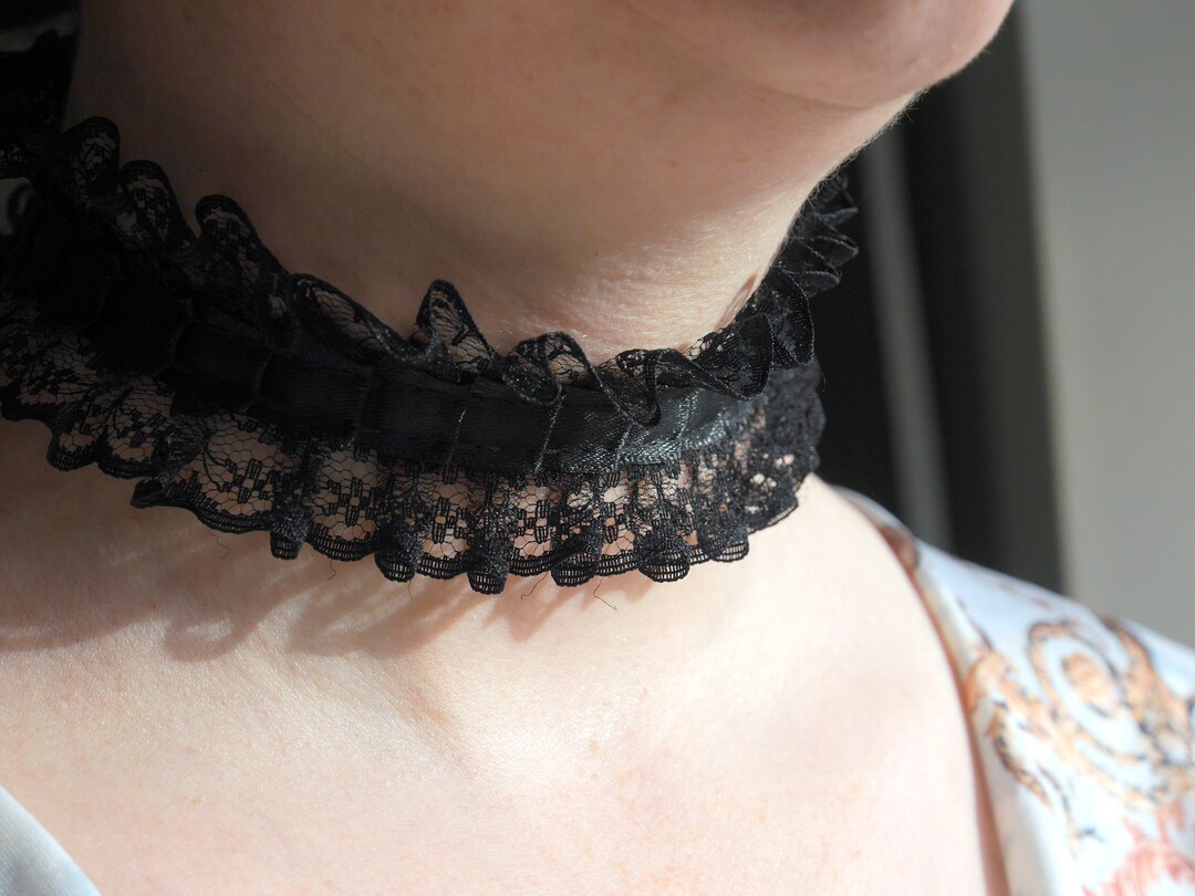 Black Ruffle Lace Choker, Black Frilly Choker, Black Frilly Doll ...