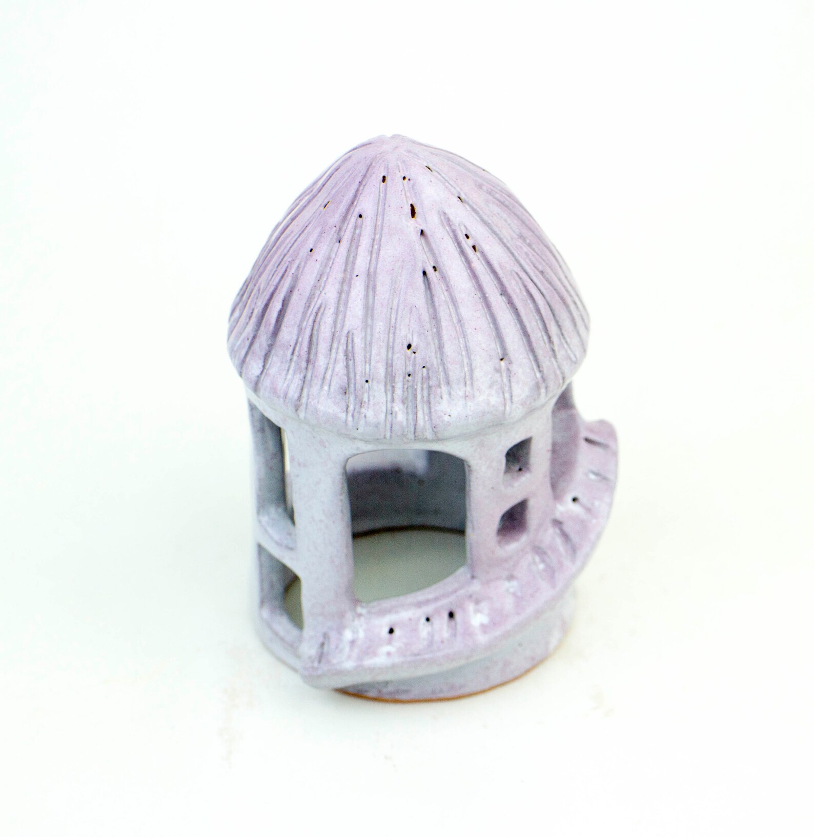 Aquarium decor handmade Small Fish Hide ceramic decor | Etsy