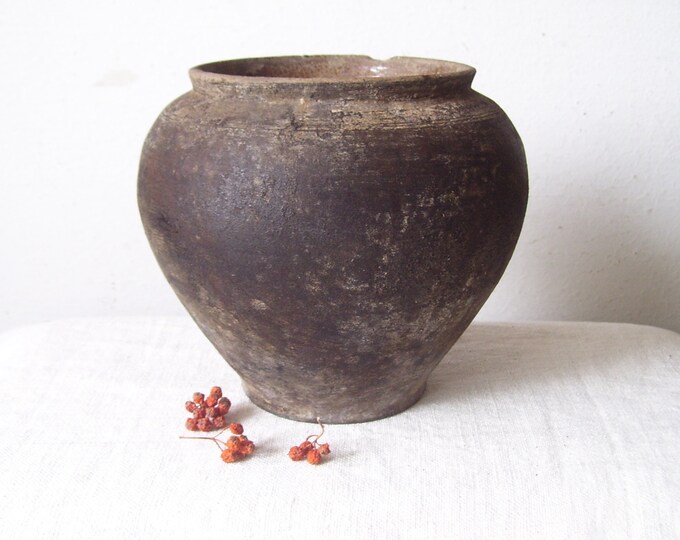 Antique Clay Pot / Primitive Clay Pottery / Rustic Decor / Vintage Clay ...