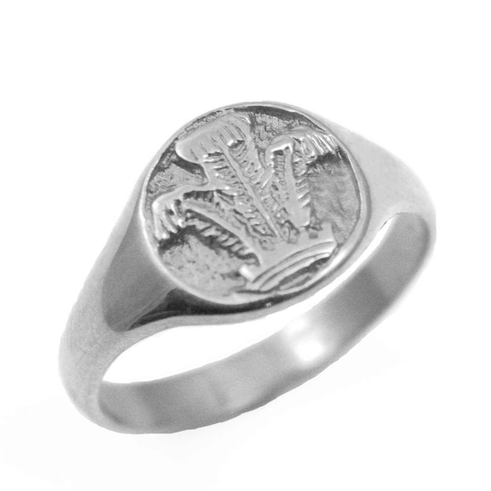 Signet Ring Gold Welsh 3 Feathers Prince of Wales - Etsy