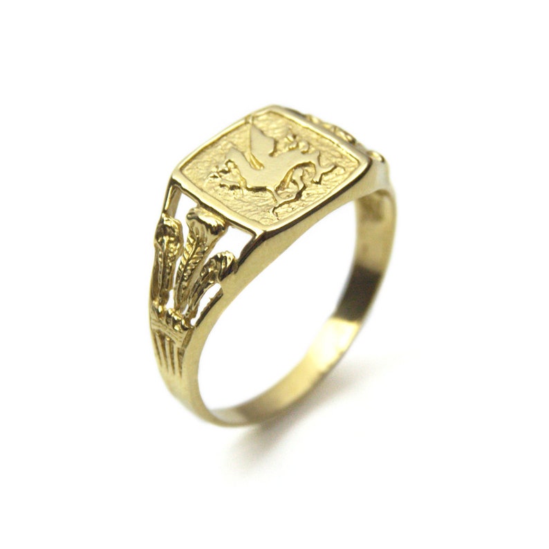 Signet Ring Gold Welsh Dragon and Prince of Wales - Etsy UK