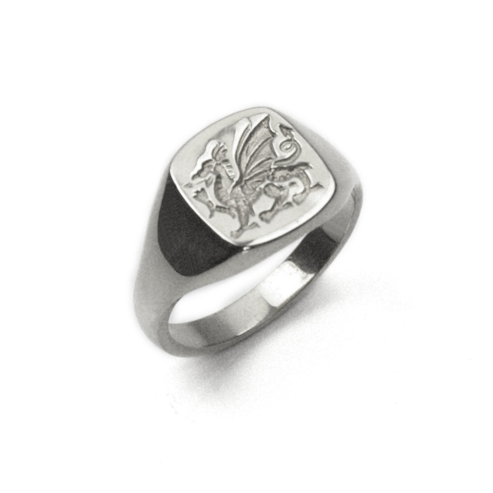 Signet Ring Gold Welsh Dragon - Etsy UK