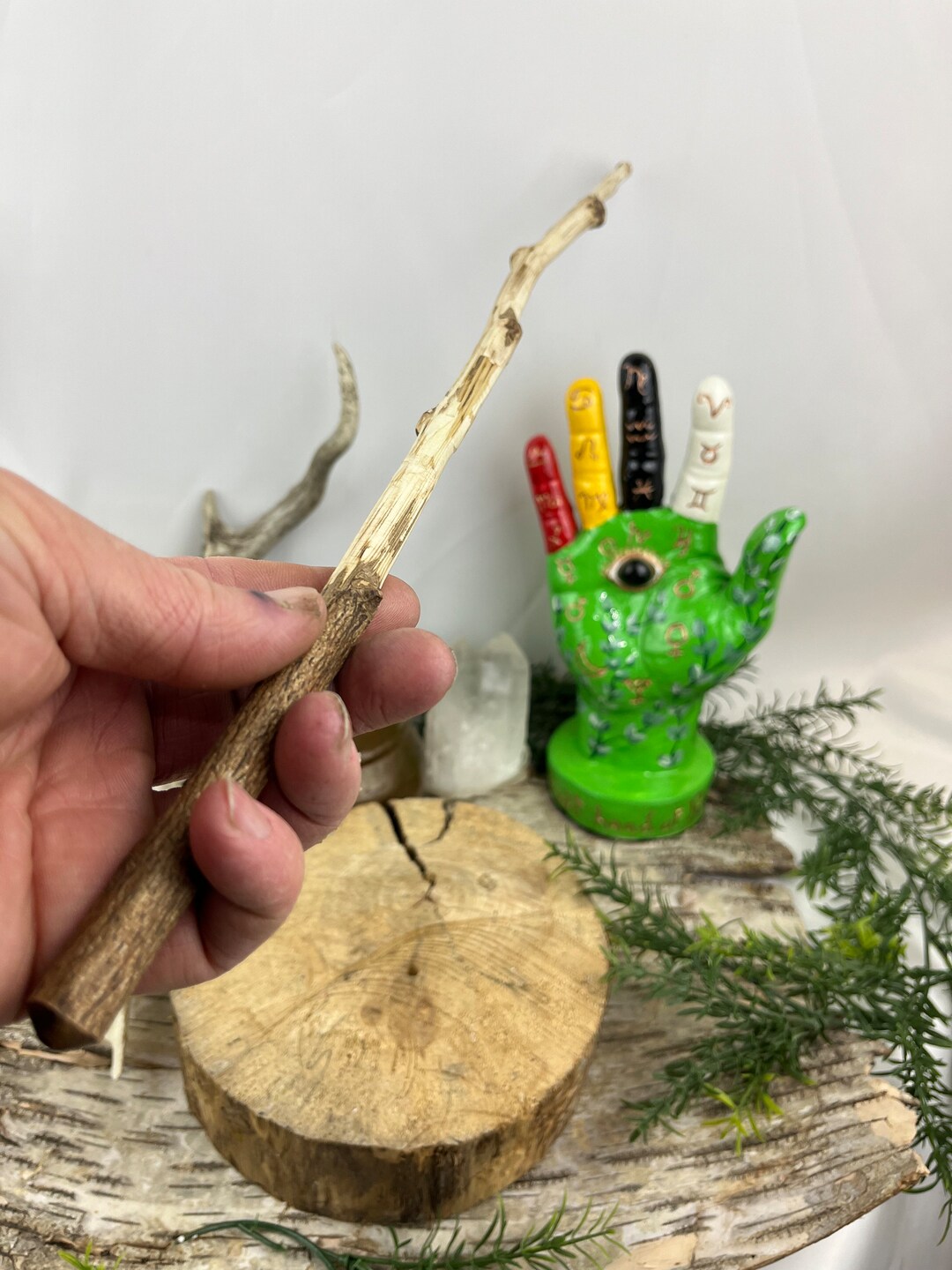 Traditional Wand Made of Hazel Wood (hazel) Named Cho Fada 's a Thogras ...