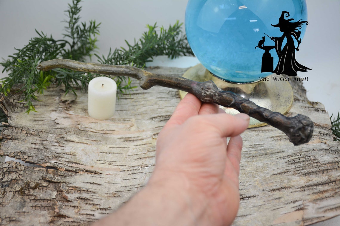 Traditional Magic Wand / Wood Magic Wand / Fantasy Magic Wand - Etsy Canada
