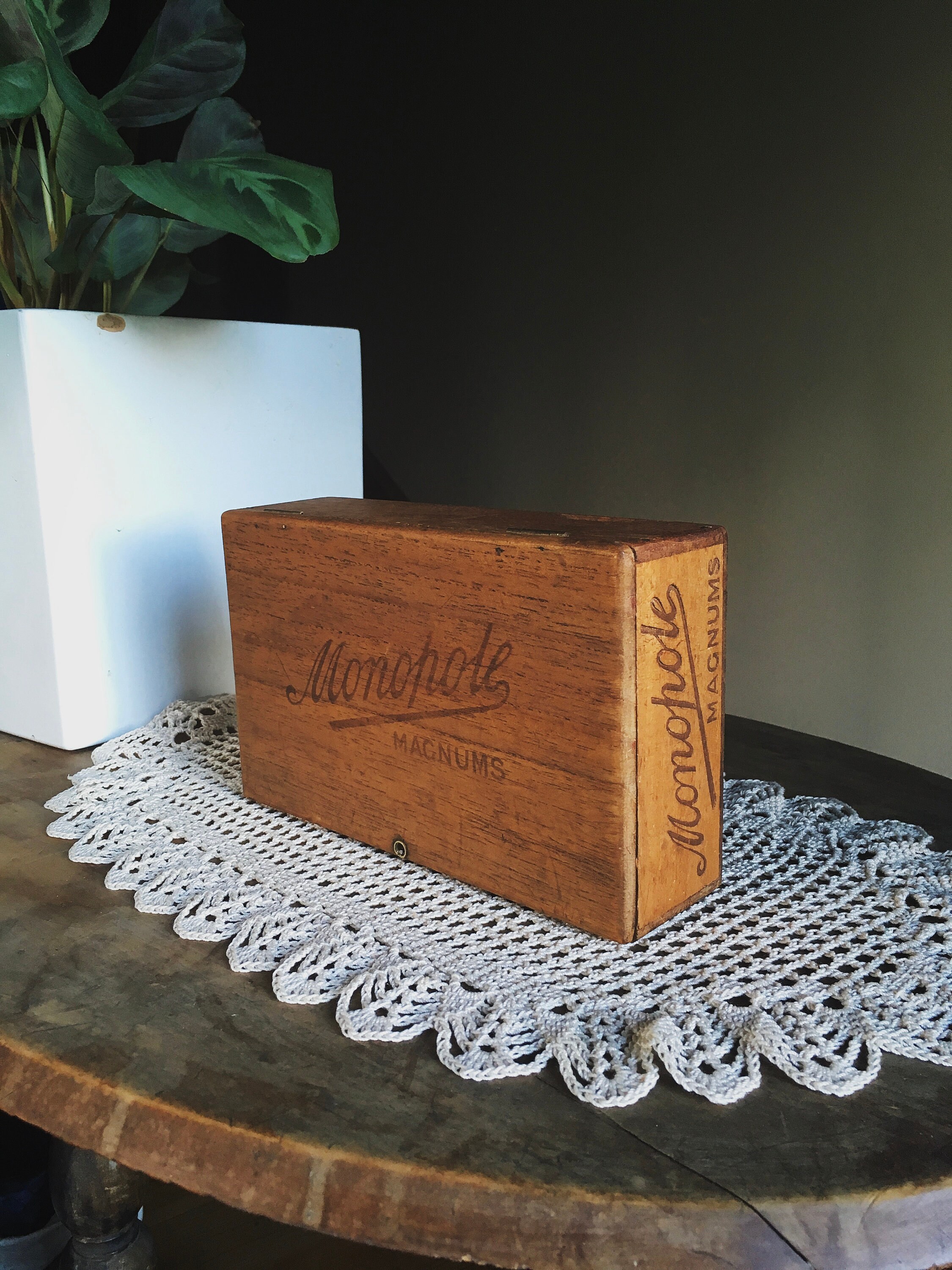 Rustic Timber Cigar Box Lamp, Portable Rechargeable Night Light, Magic ...