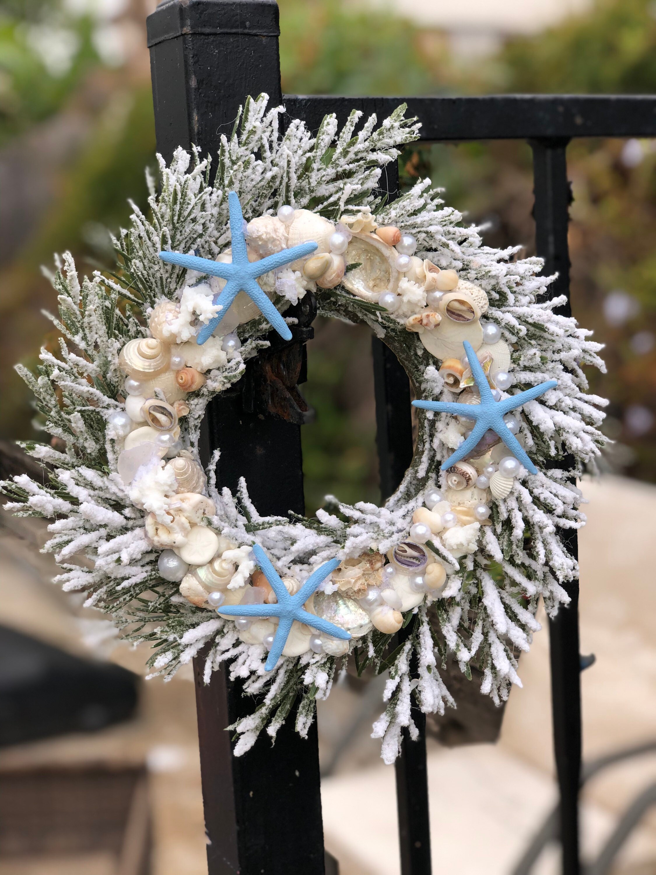 Shell Holiday Wreaths