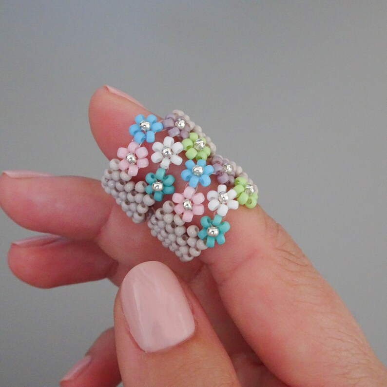 Beaded Flower Rings - Etsy