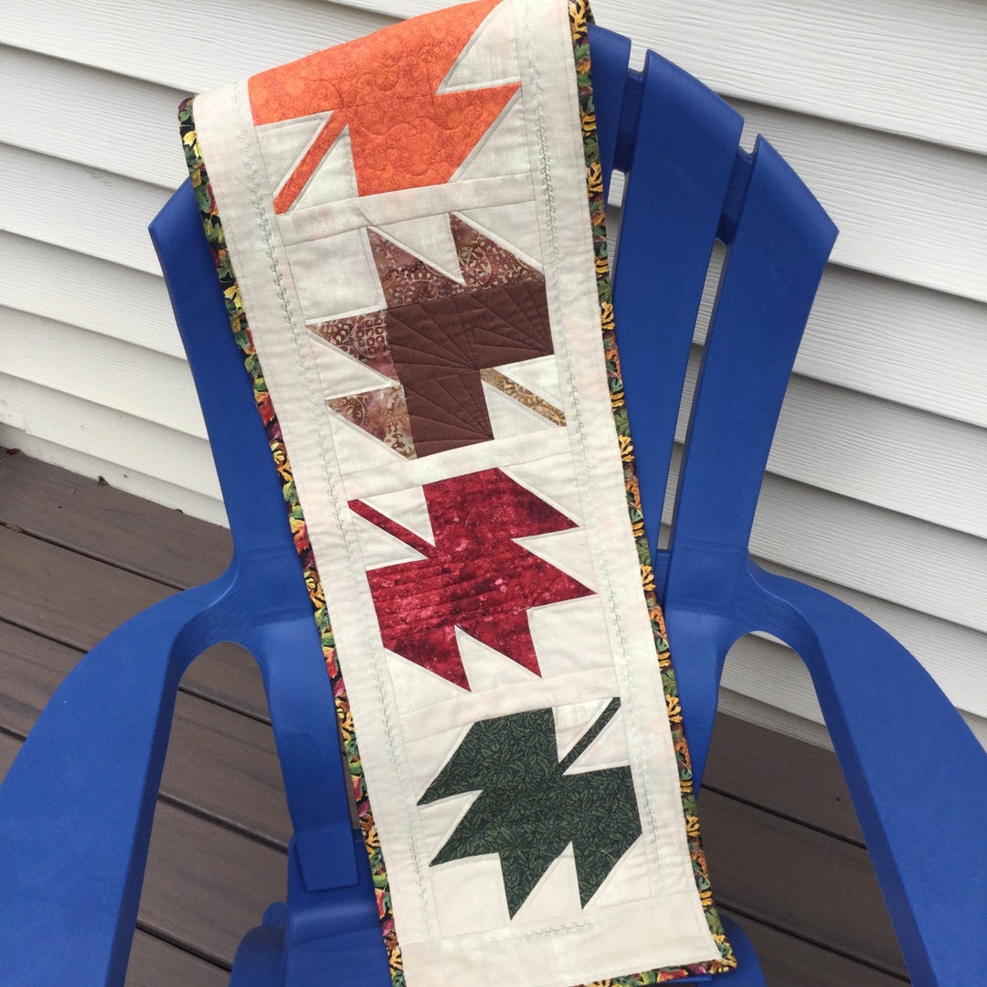 Maple Leaf Table Runner, Handmade Quilted Table Runner With Colorful ...