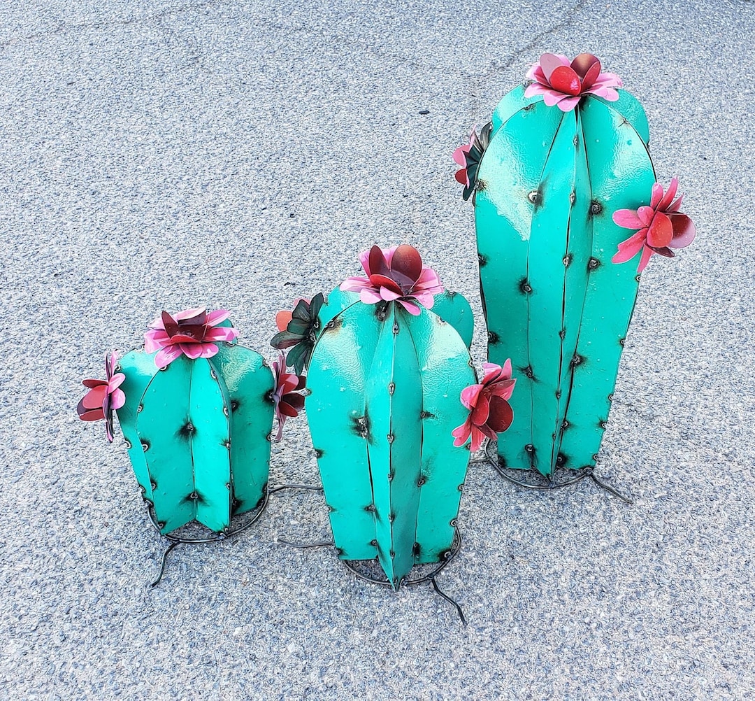 Metal Cactus. Rustic Cactus. Cactus Decor. Cactus Yard Art. Metal Yard ...