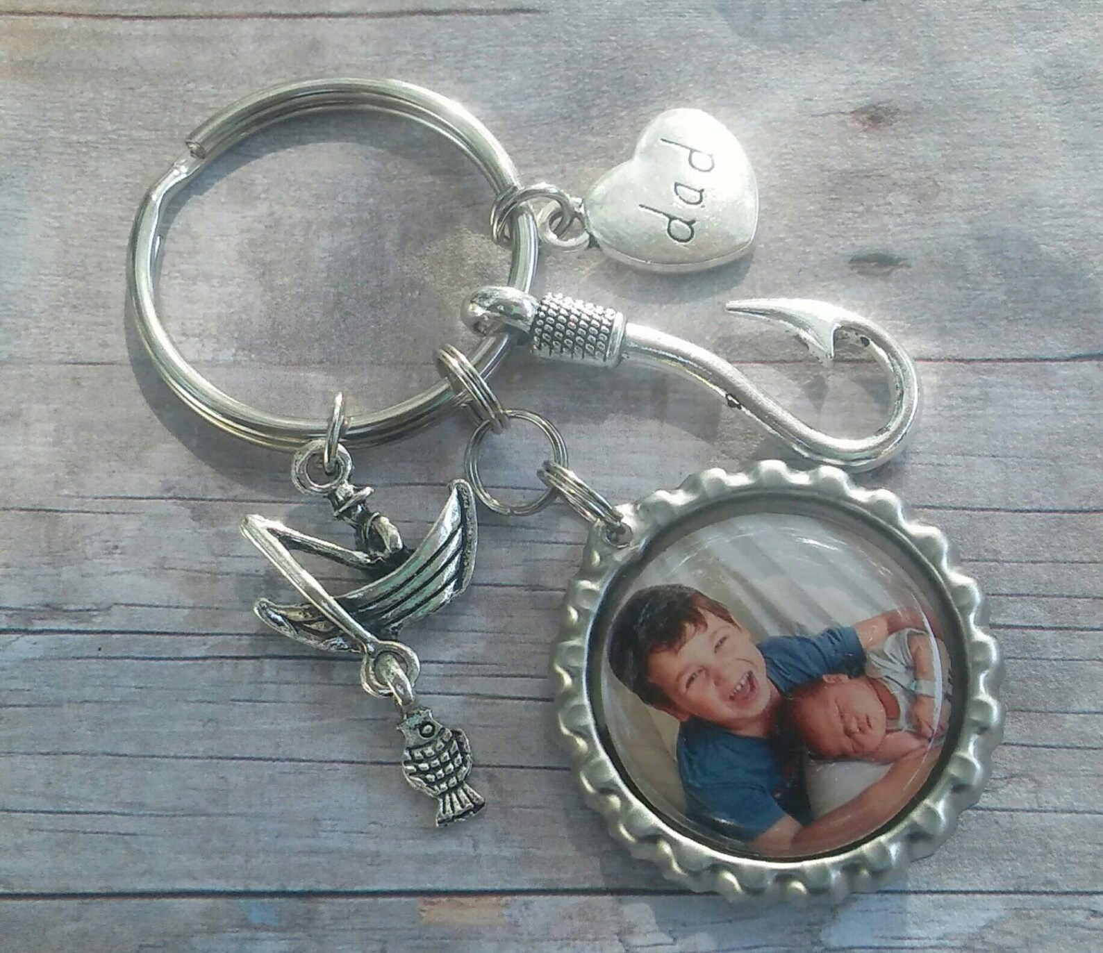Daddy's Best Catch - Dad Keychain - Custom Dad Keyring - Personalized ...