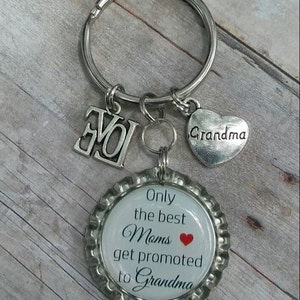 Grandma Keychain - Gift for Grandma - Custom Photo Keyring ...