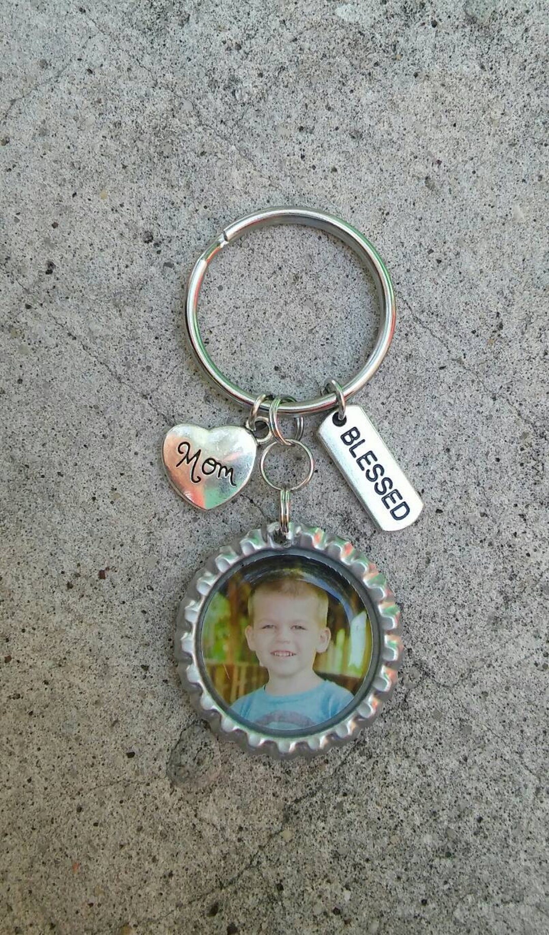 PERSONALIZED Picture Keychain, Bottle Cap Keychain, Mom Gift ...