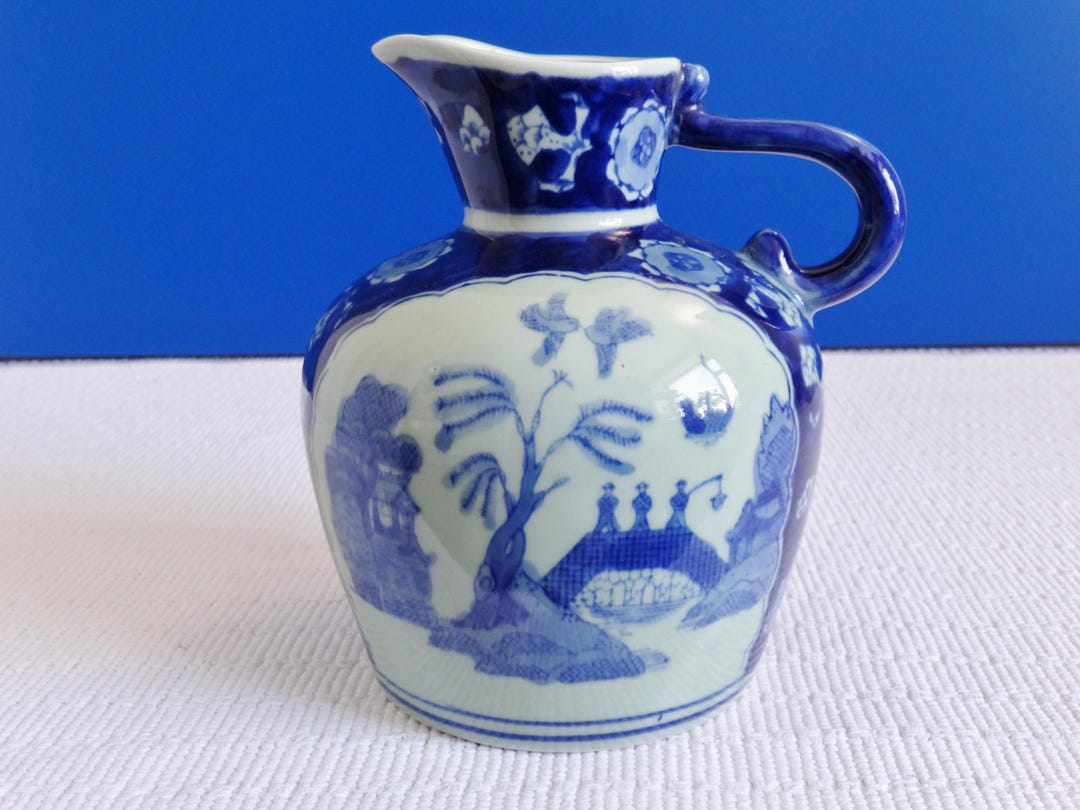 Oriental Chinese Flow Blue Ceramic Pitcher Jug Qianlong Vintage - Etsy