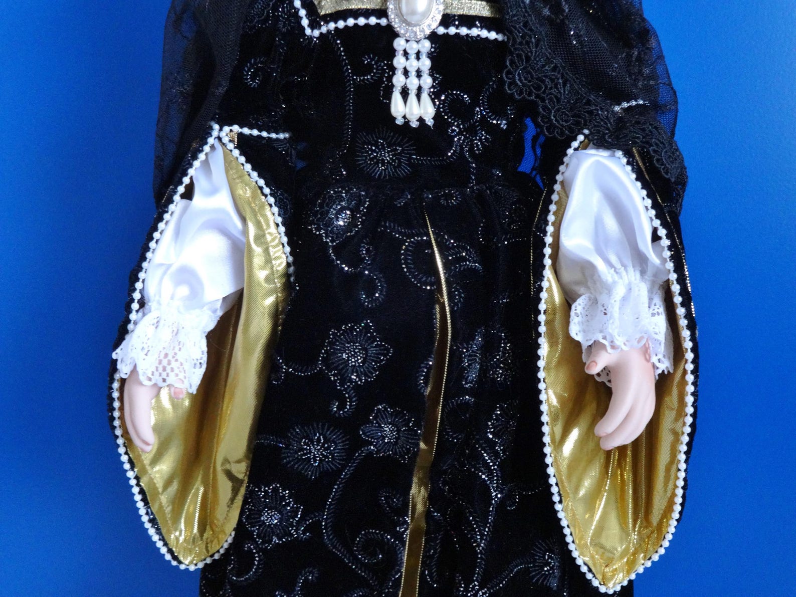 Alberon Large Porcelain Doll Anne Boleyn 2nd Wife of King Henry 8th ...
