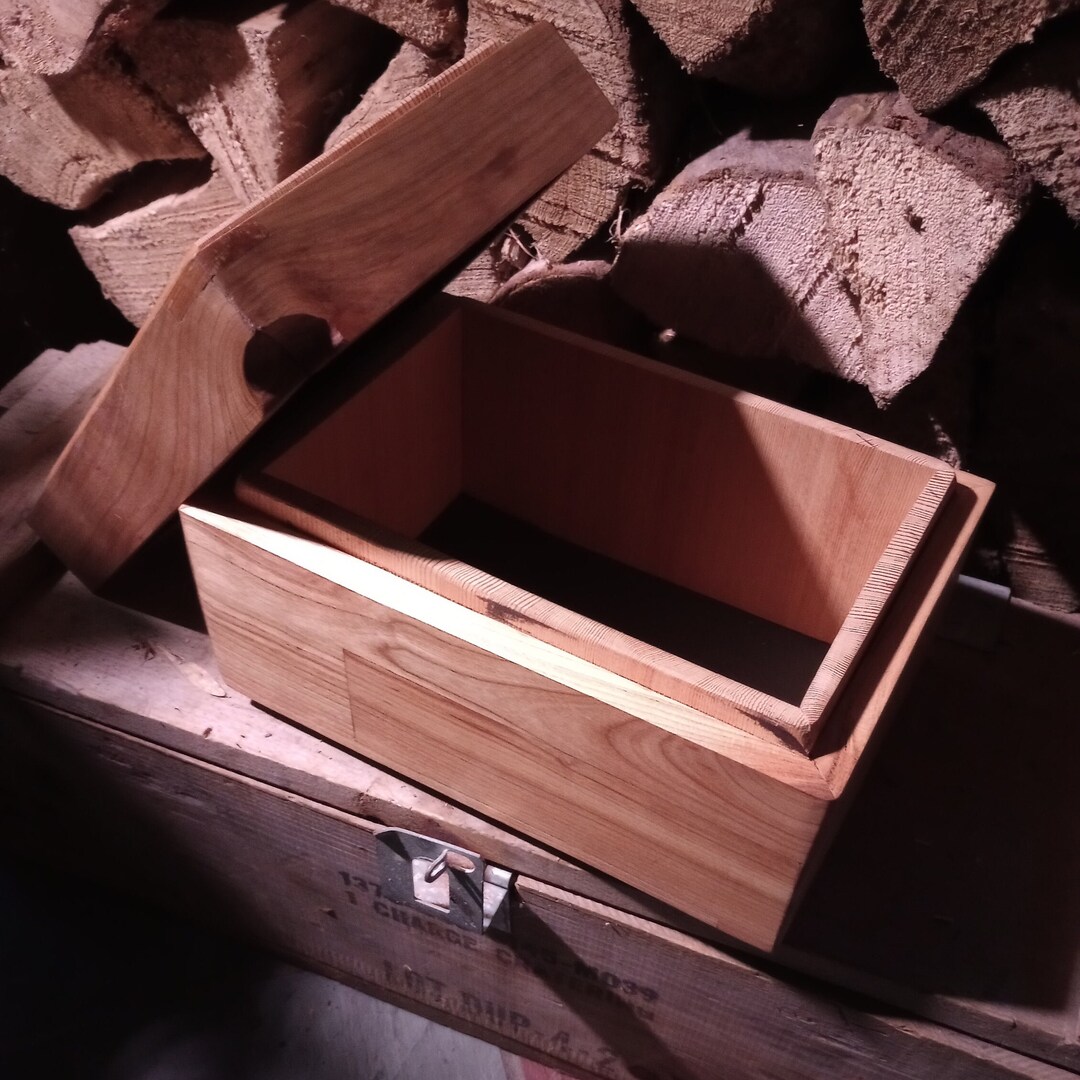 Salvaged Cherry Pallet Wood Nakashima Style Keepsake Box/urn Rare WABI ...