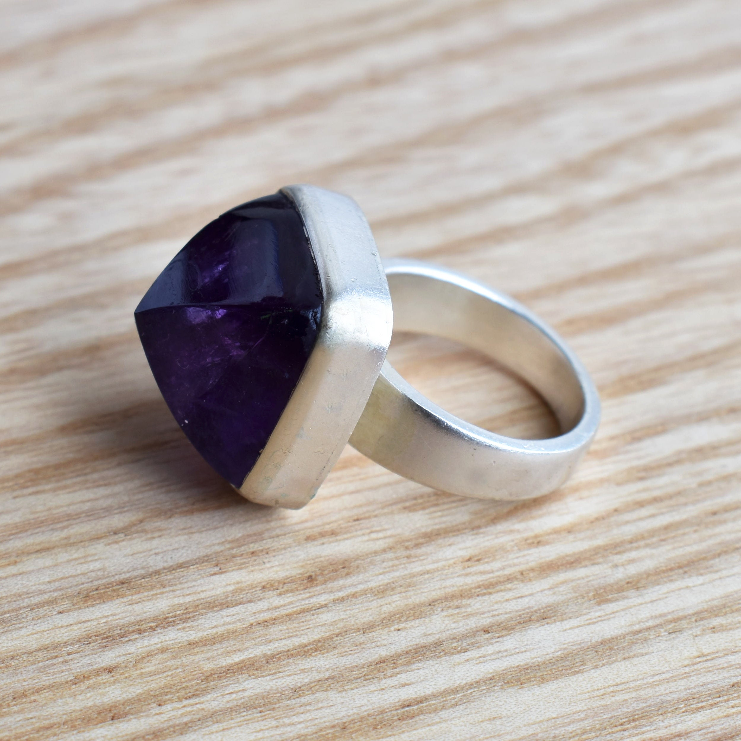 Elegant Pomellato Nudo Ring, Natural Amethyst Sugarloaf Ring, 925 ...