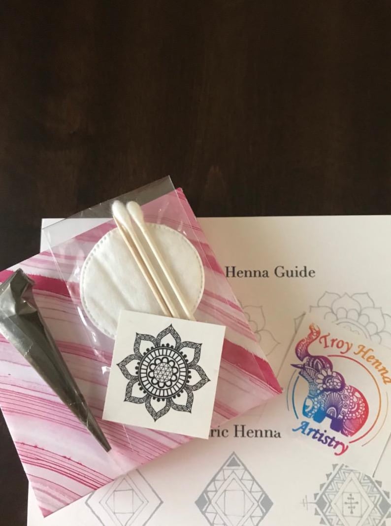 Starter/premium DIY Henna Kit - Includes All Natural Henna Applicator ...