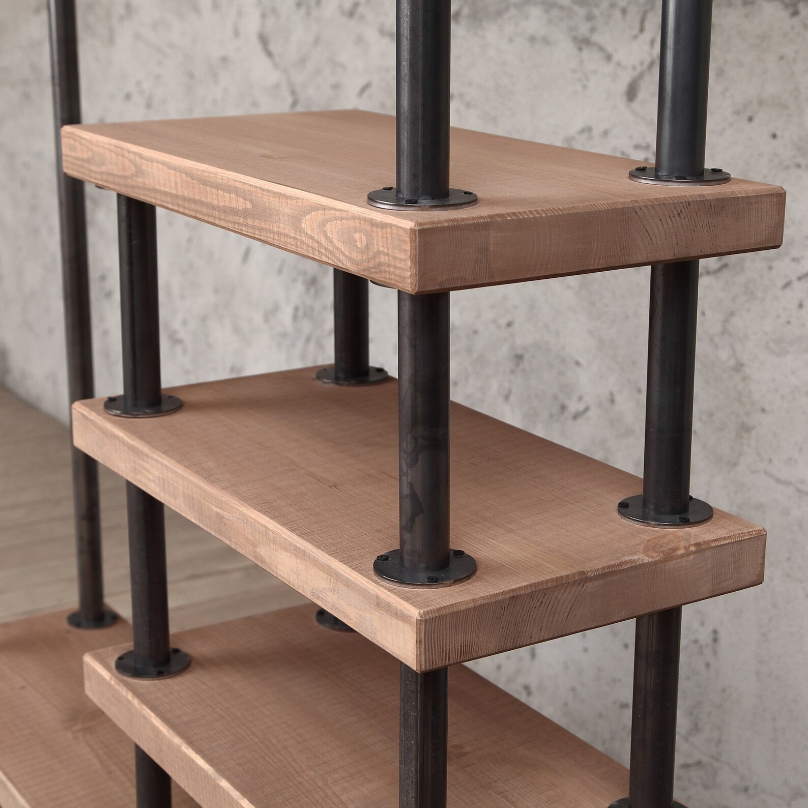 Tay Industrie-Stil Holz Metall Kleidung Schiene Rack Stand - Etsy.de