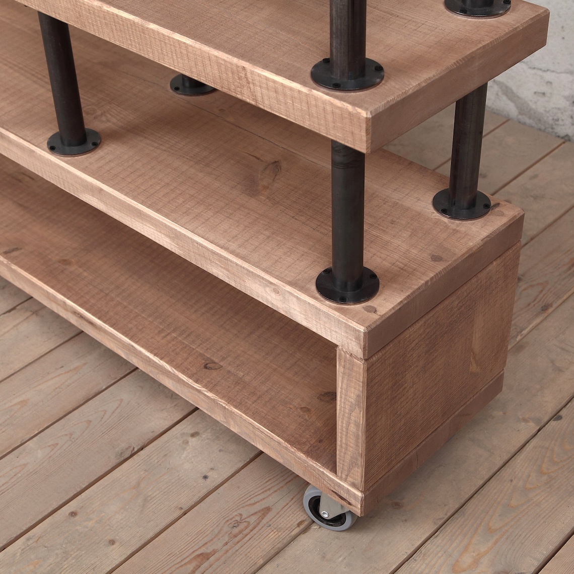 Tay Industrie-Stil Holz Metall Kleidung Schiene Rack Stand - Etsy.de