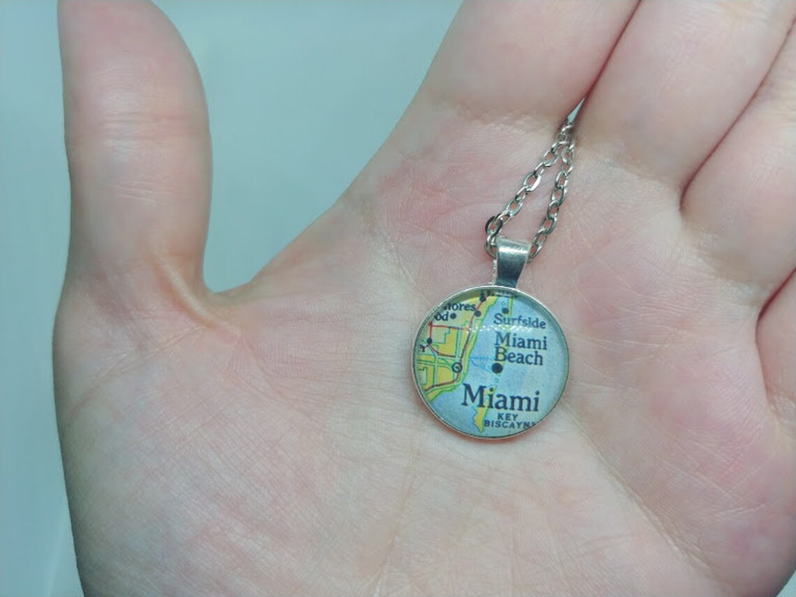 Miami FL Florida City Map Necklace - Etsy