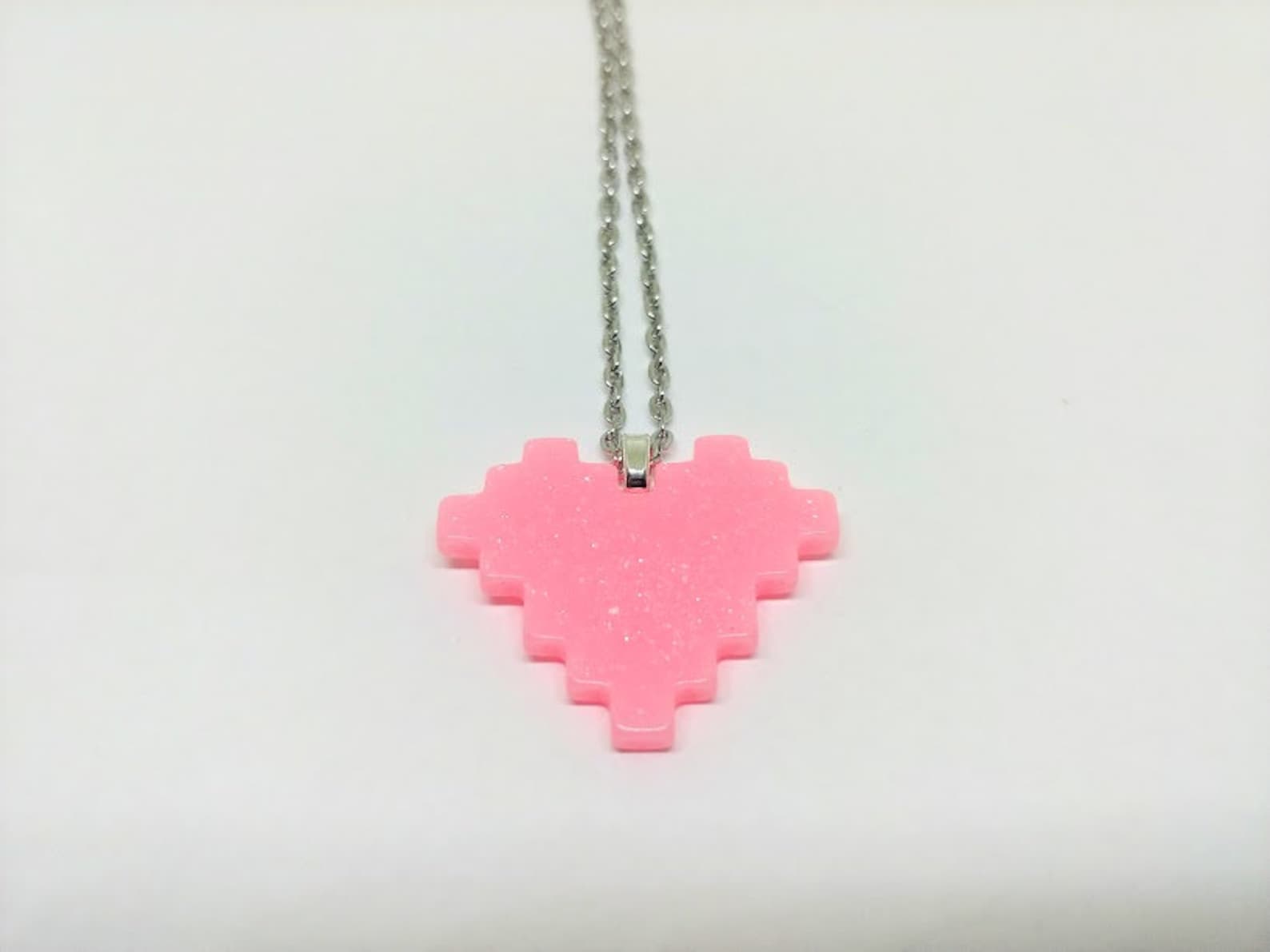 8 Bit Pixel Heart Necklace Video Game Gamer Geek Gift 6 Colors | Etsy
