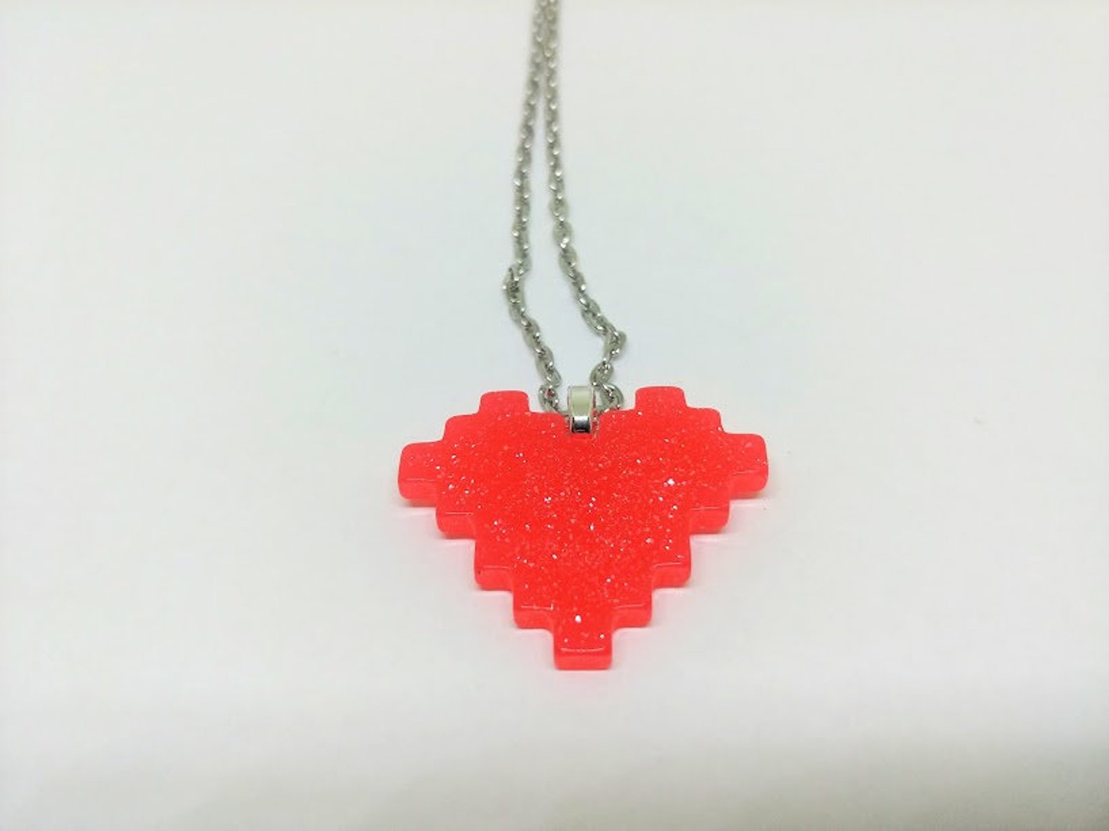 8 Bit Pixel Heart Necklace Video Game Gamer Geek Gift 6 Colors | Etsy