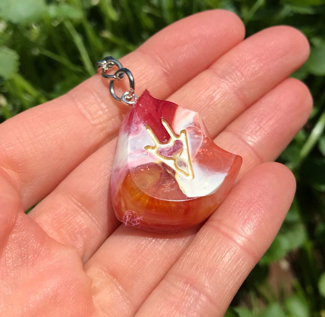 FFXIV Dragoon Job Stone Keychain, Handmade Resin Warrior of Light ...