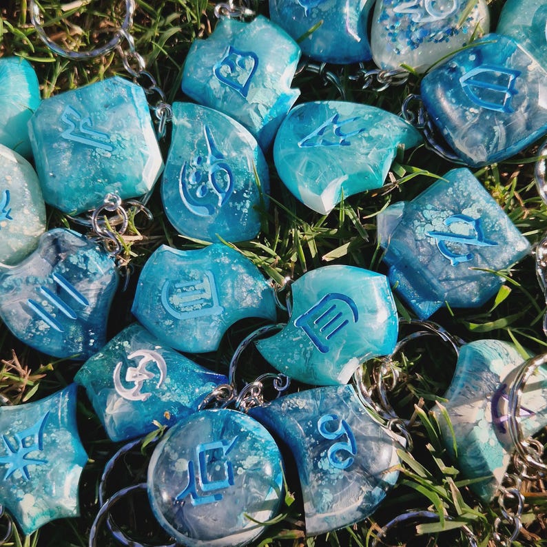 FFXIV Samurai Job Stone Keychains, Handmade Resin FF14 Keyrings - Etsy