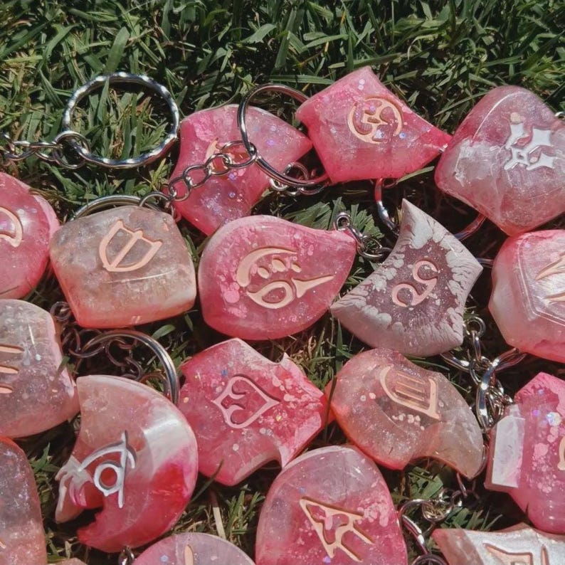 FFXIV Samurai Job Stone Keychains, Handmade Resin FF14 Keyrings - Etsy