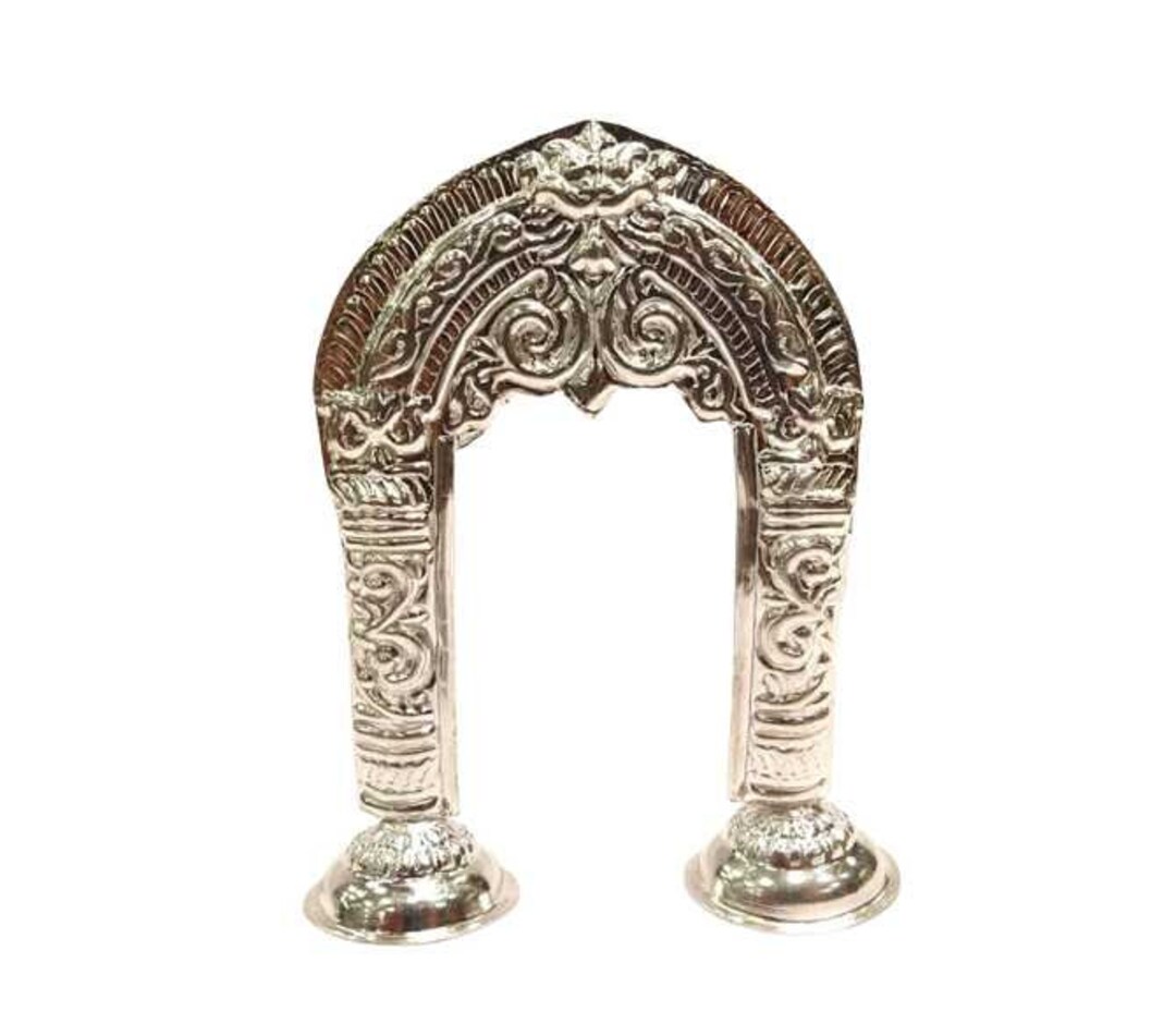 Pure Silver Arch, Prabhavali, Thiruvachi for God and Goddess ...