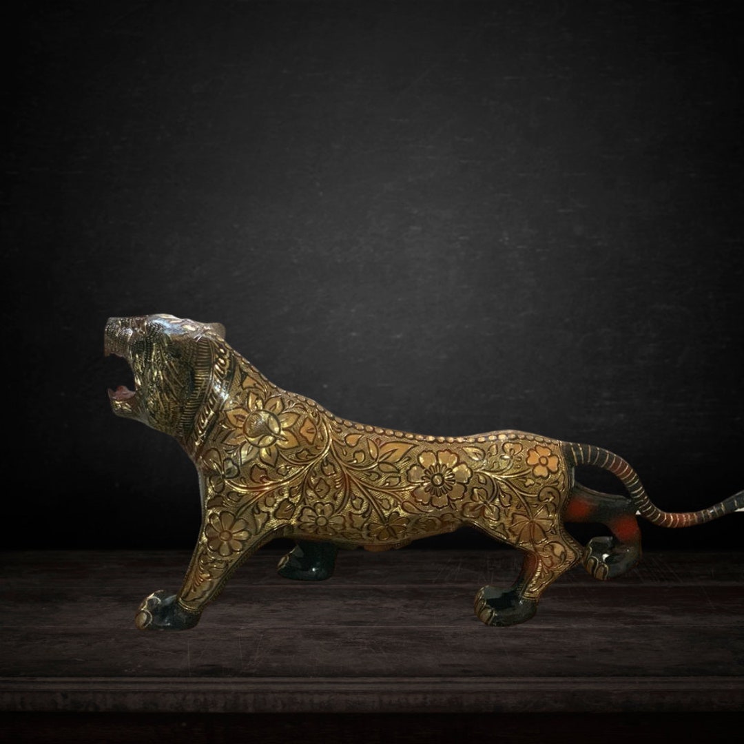 Brass Showpiece Tiger 6.82kg, Tiger Statue Sculpture Fengshui Ornaments ...