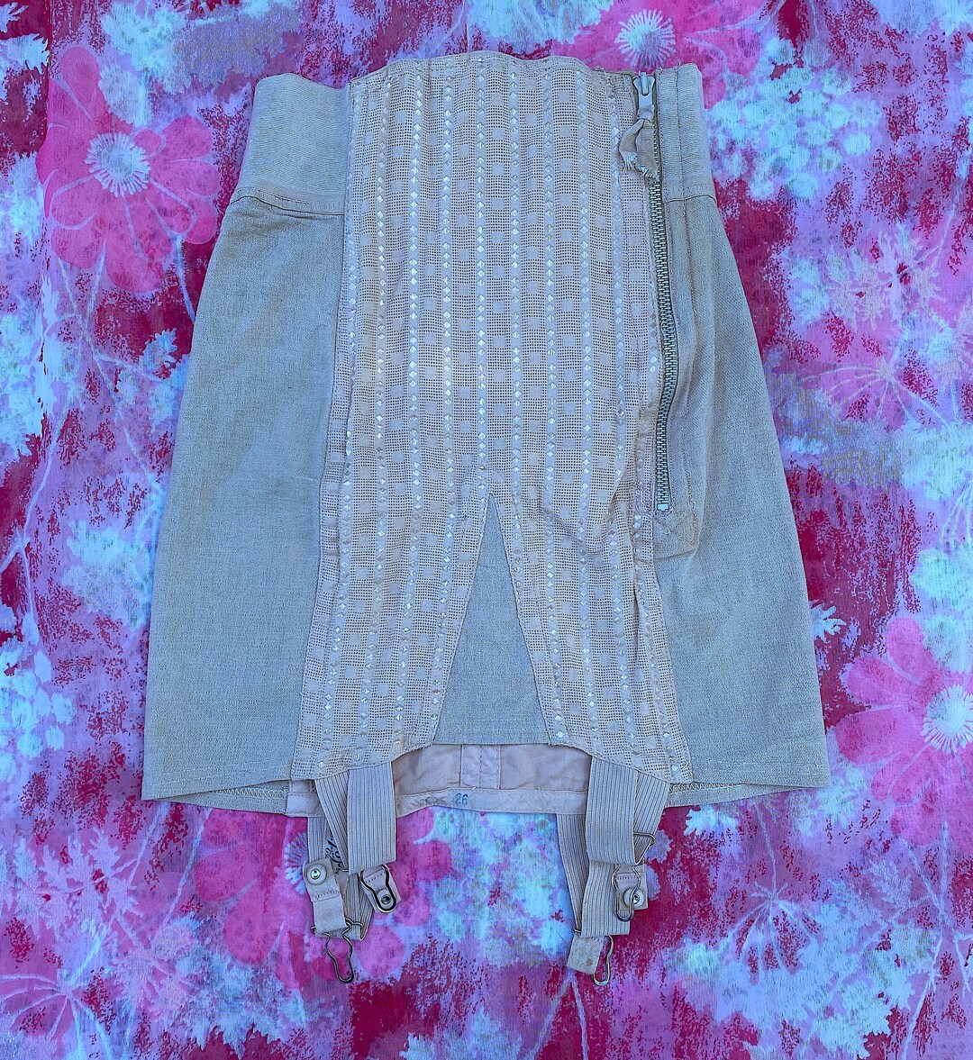 Vintage 1940s 1950s Hi-top by Gossard Pink Shapewear Girdle With ...