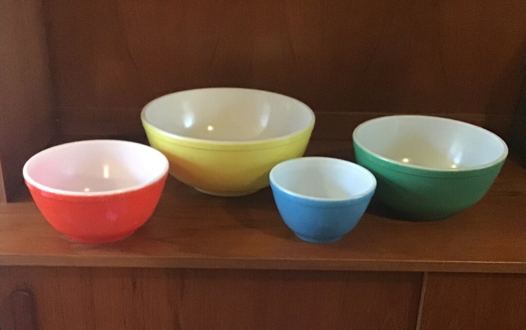 Pyrex Primary Colors Mixing Bowls Set of 4 No Numbers - Etsy