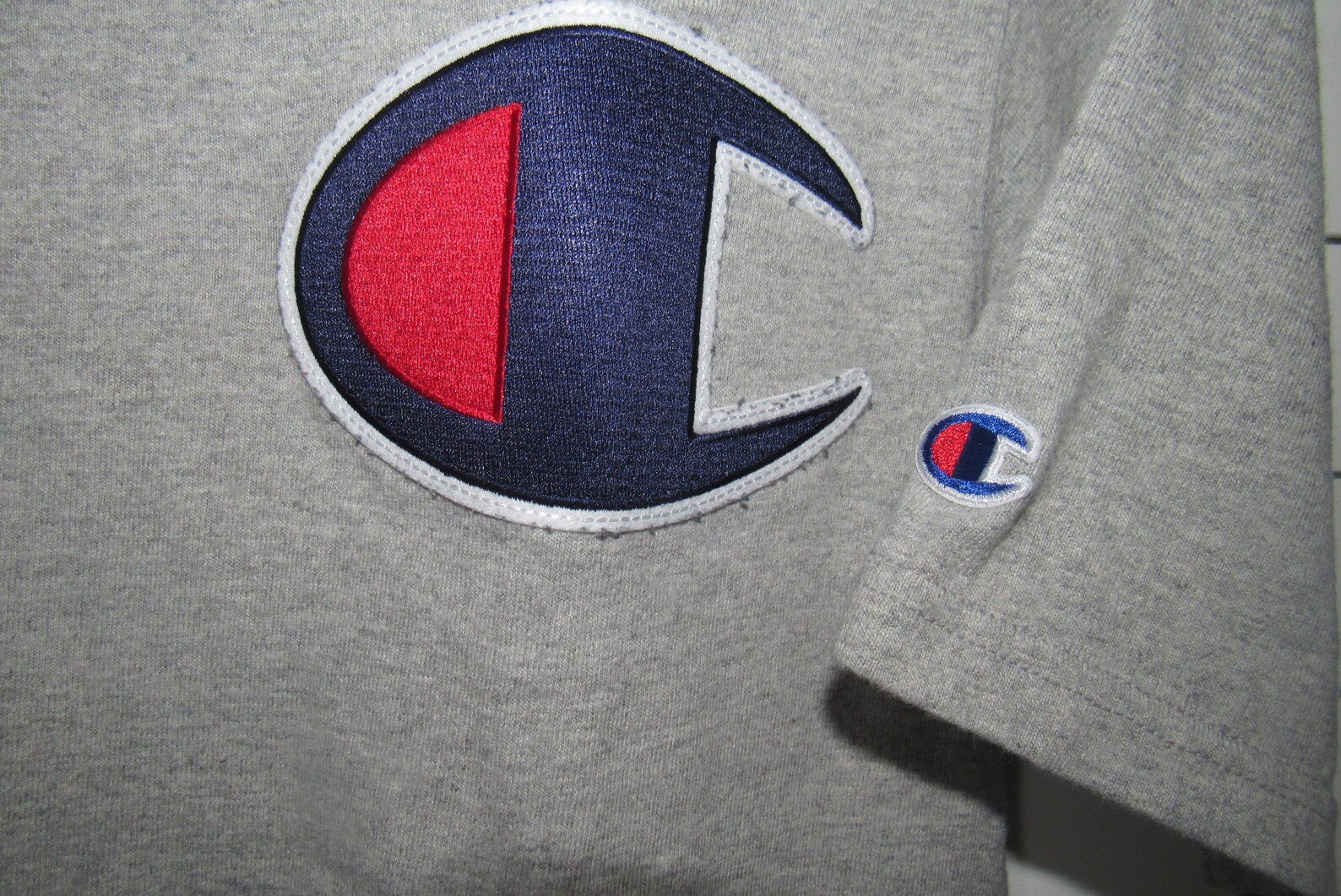 Champion Logo Shirt MEDIUM | Etsy