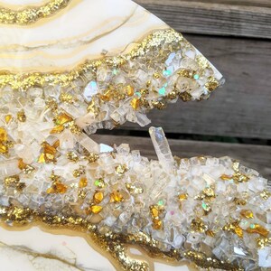 18" Diameter Resin Geode, Geode Replica, White and Gold Resin Geode ...