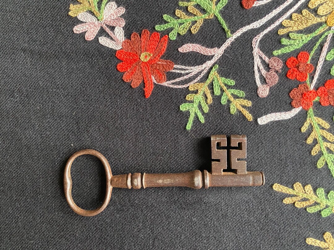 Antique Prison Skeleton Key - Etsy