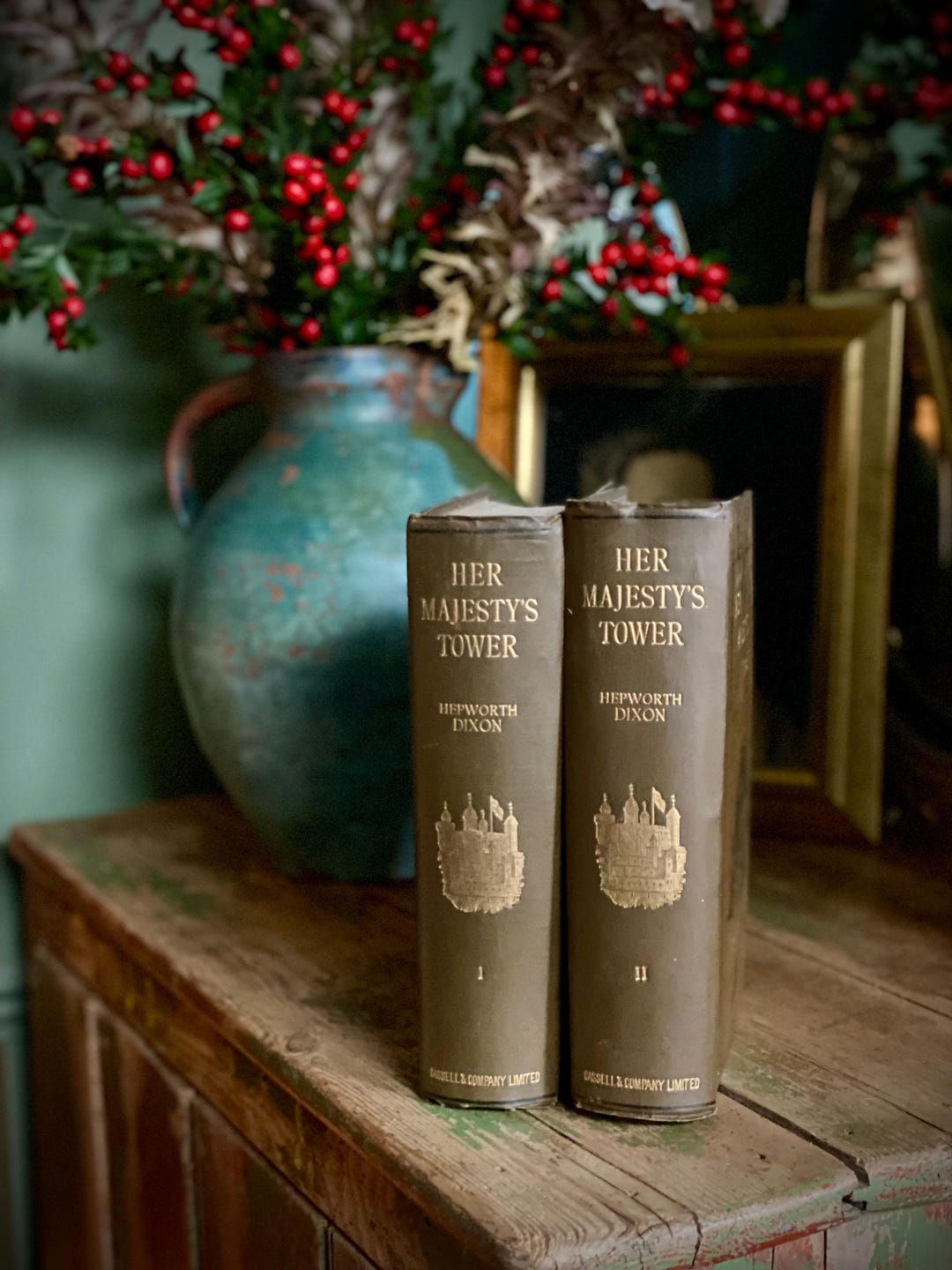 Her Majesty's Tower by Hepworth Dixon Vols 1 & 2 1901 - Etsy