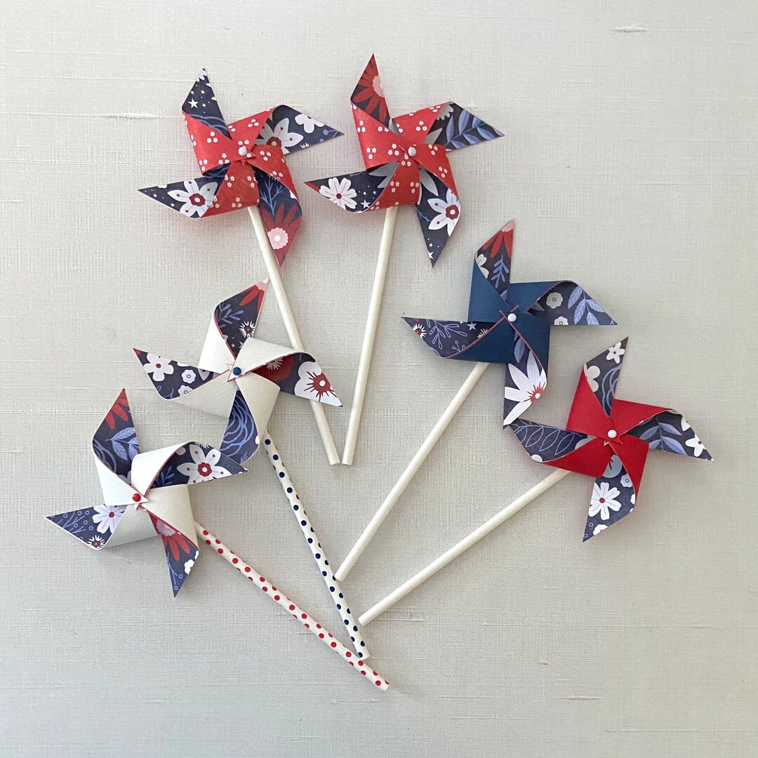 Floral USA Patriotic Pinwheels 4th of July Wedding Red White and Blue ...