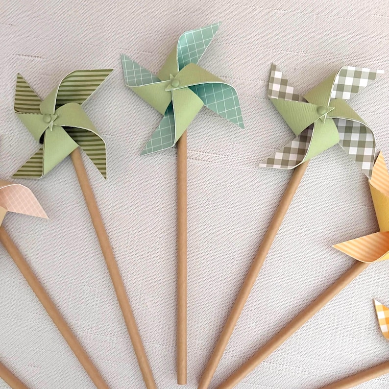 Mini Spinning Pinwheels in Neutral Colors: Earthy Palette Baby Shower ...