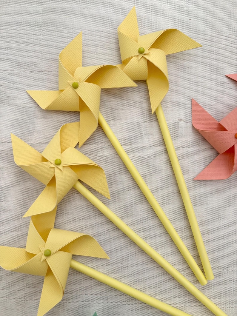 Mini Pastel Spinning Pinwheels for Favors or Cupcake Toppers - Etsy