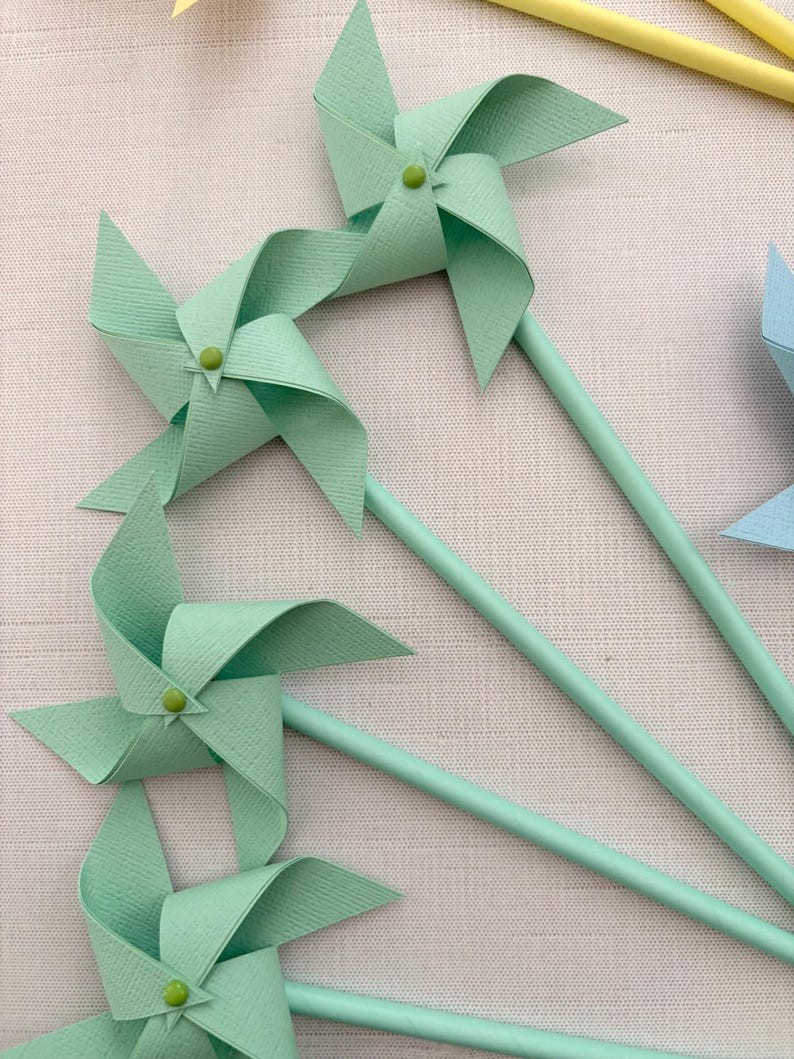 Mini Pastel Spinning Pinwheels for Favors or Cupcake Toppers - Etsy