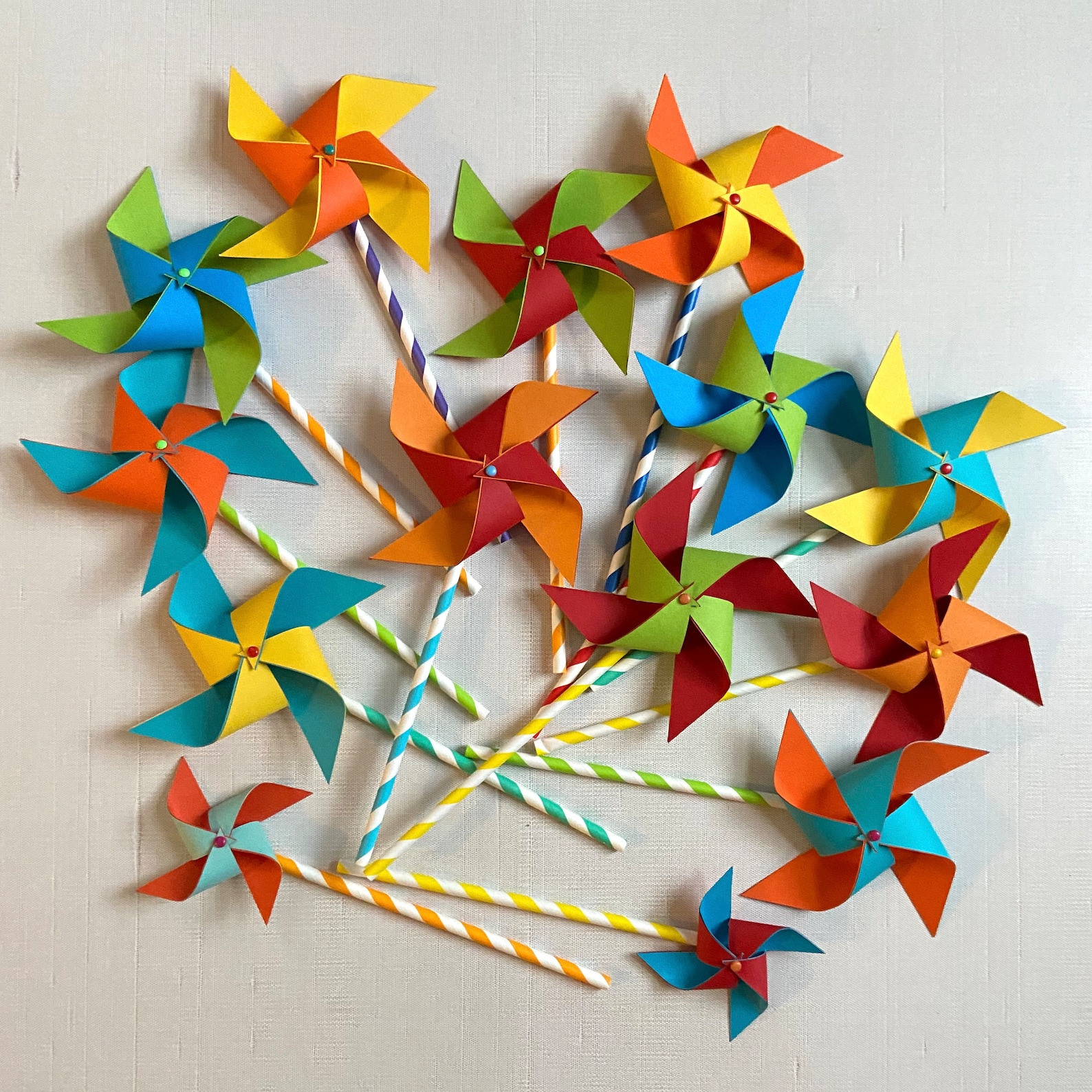 Solid Colors Spinning Paper Pinwheels for Party Favors - Etsy