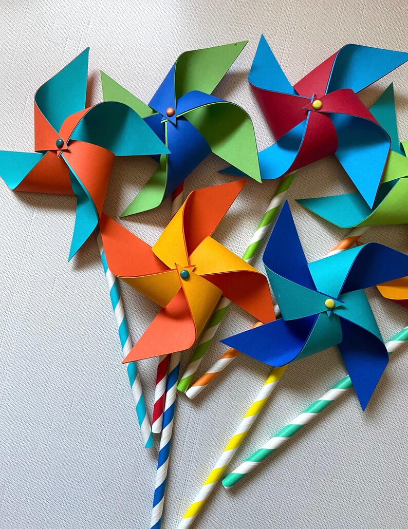 Solid Colors Spinning Paper Pinwheels for Party Favors - Etsy