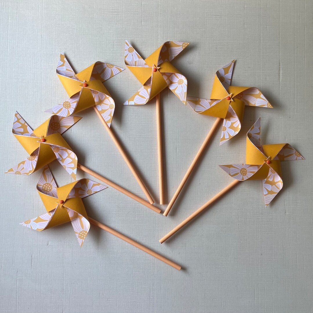 Orange and a Hint of Pink Floral Pinwheels Bridal Shower Pinwheels ...