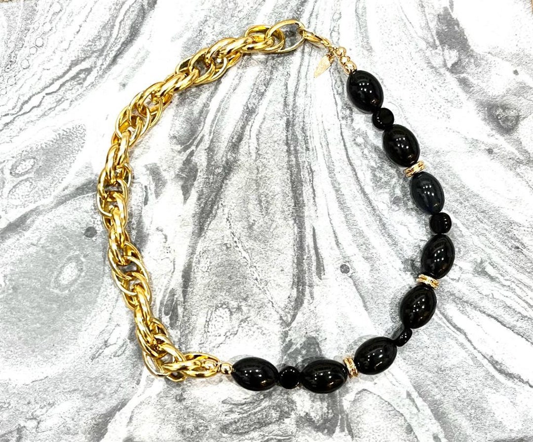Beautiful Black Onyx Gemstones, Half and Half Chain Short Necklace ...