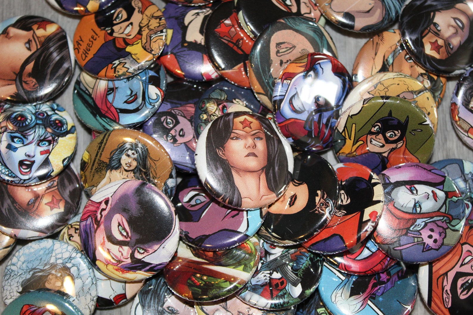 15 Random DC Comics Pins for 7.50 - Etsy